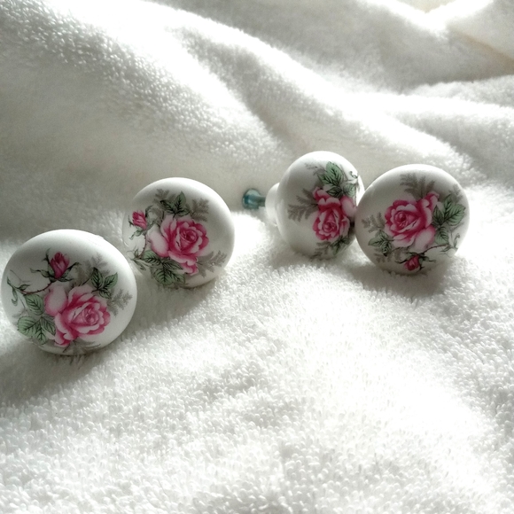 Kitchen | Farmhouse Rose Painted Cabinet Knobs | Poshmark